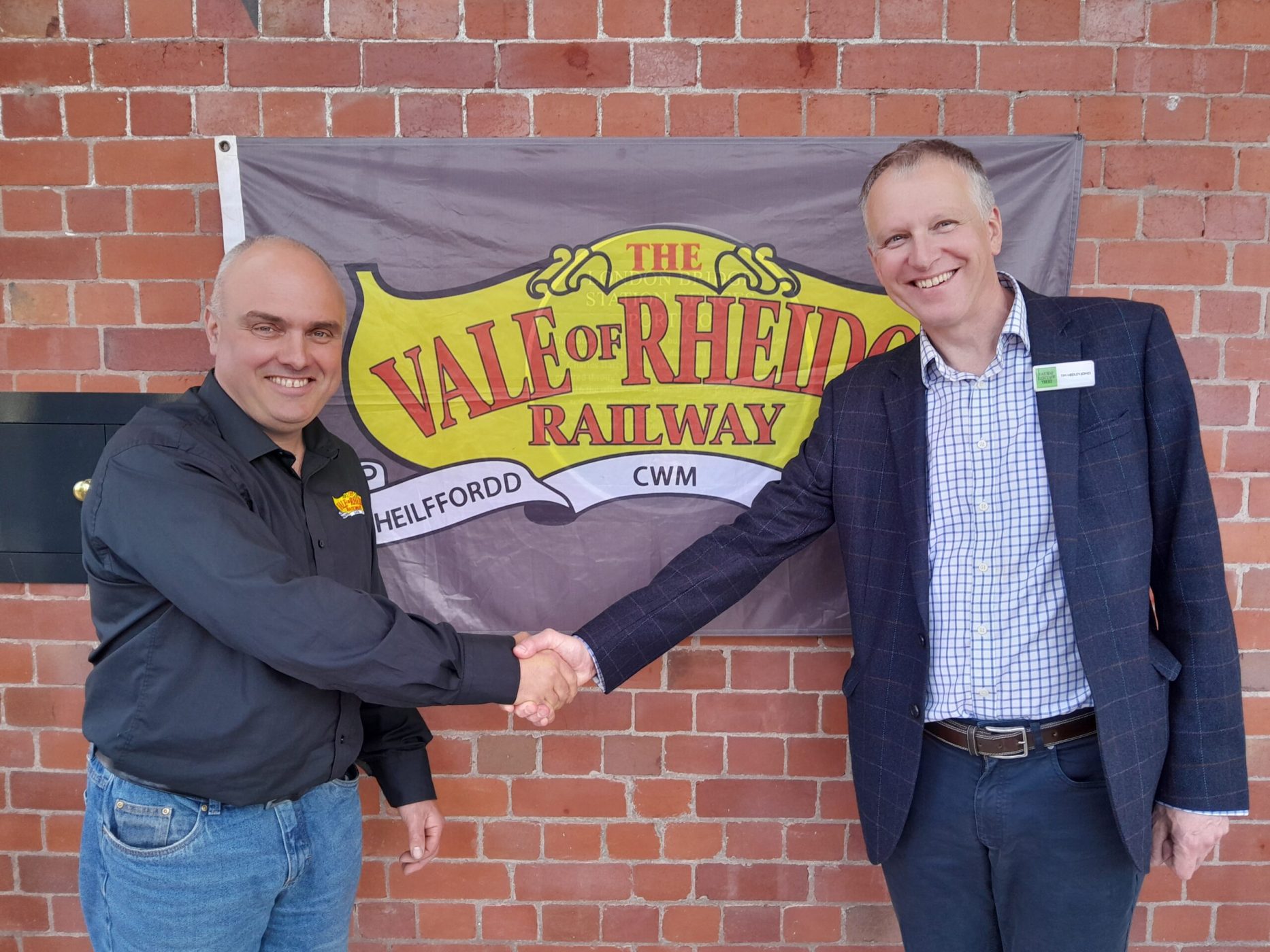 London Bridge Plaque Unveiled | Valeofrheidolrailway